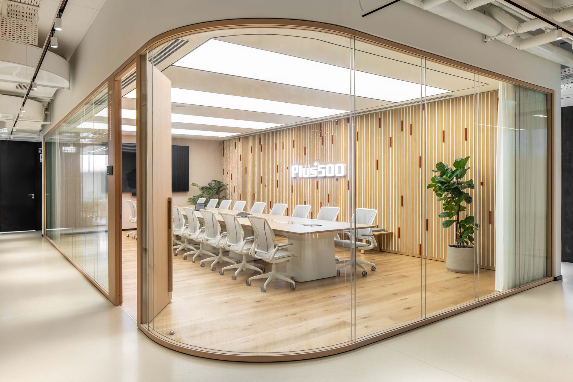 in-gallery | Innovate - אינובייט